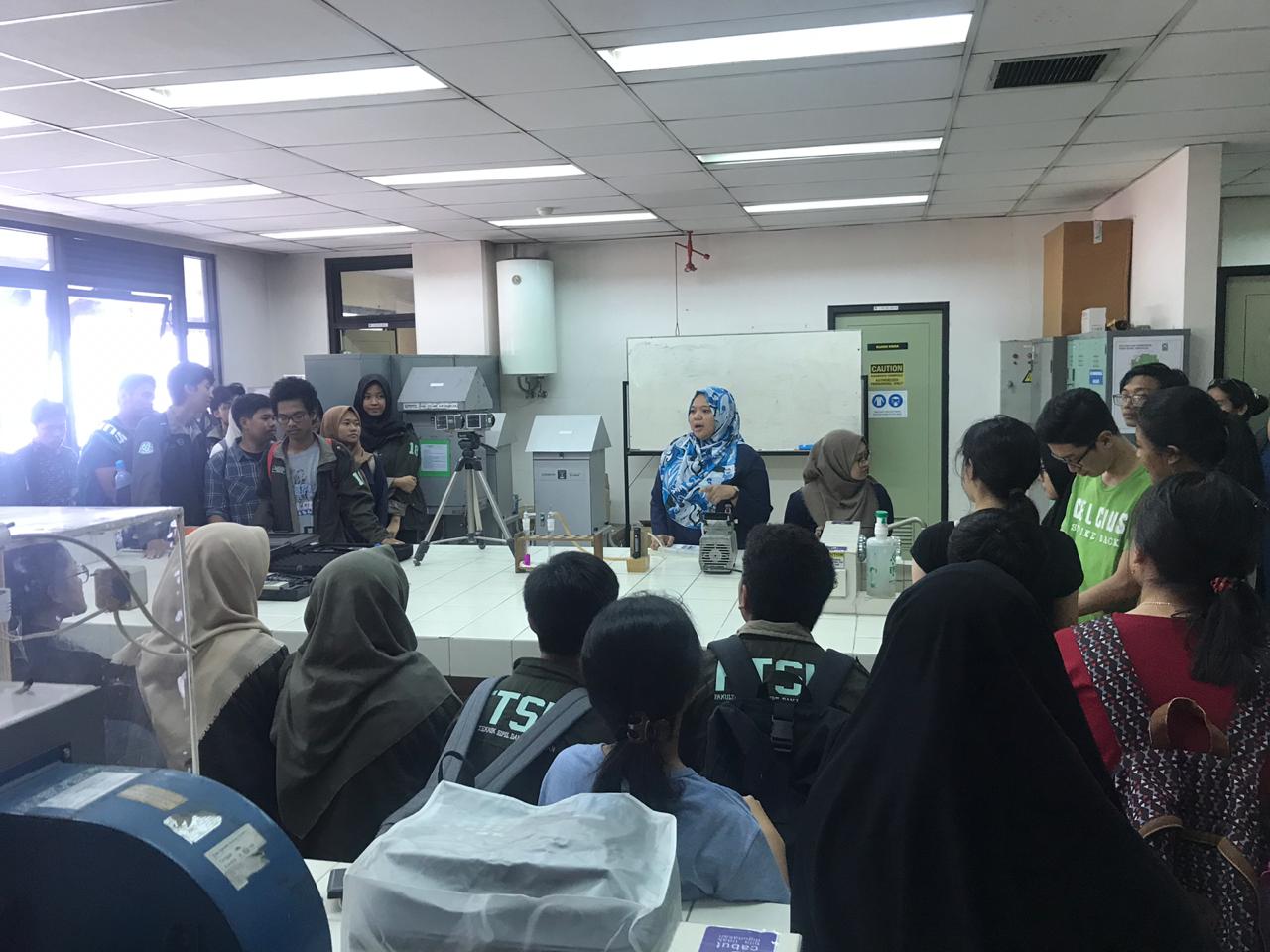 Memperkenalkan FTSL pada Mahasiswa TPB dengan Kegiatan Tour ...